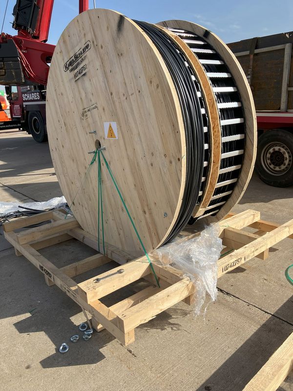 TSUBAKI KABELSCHLEPP | CONTARGO – Gelungenes Kran-Retrofit im ...